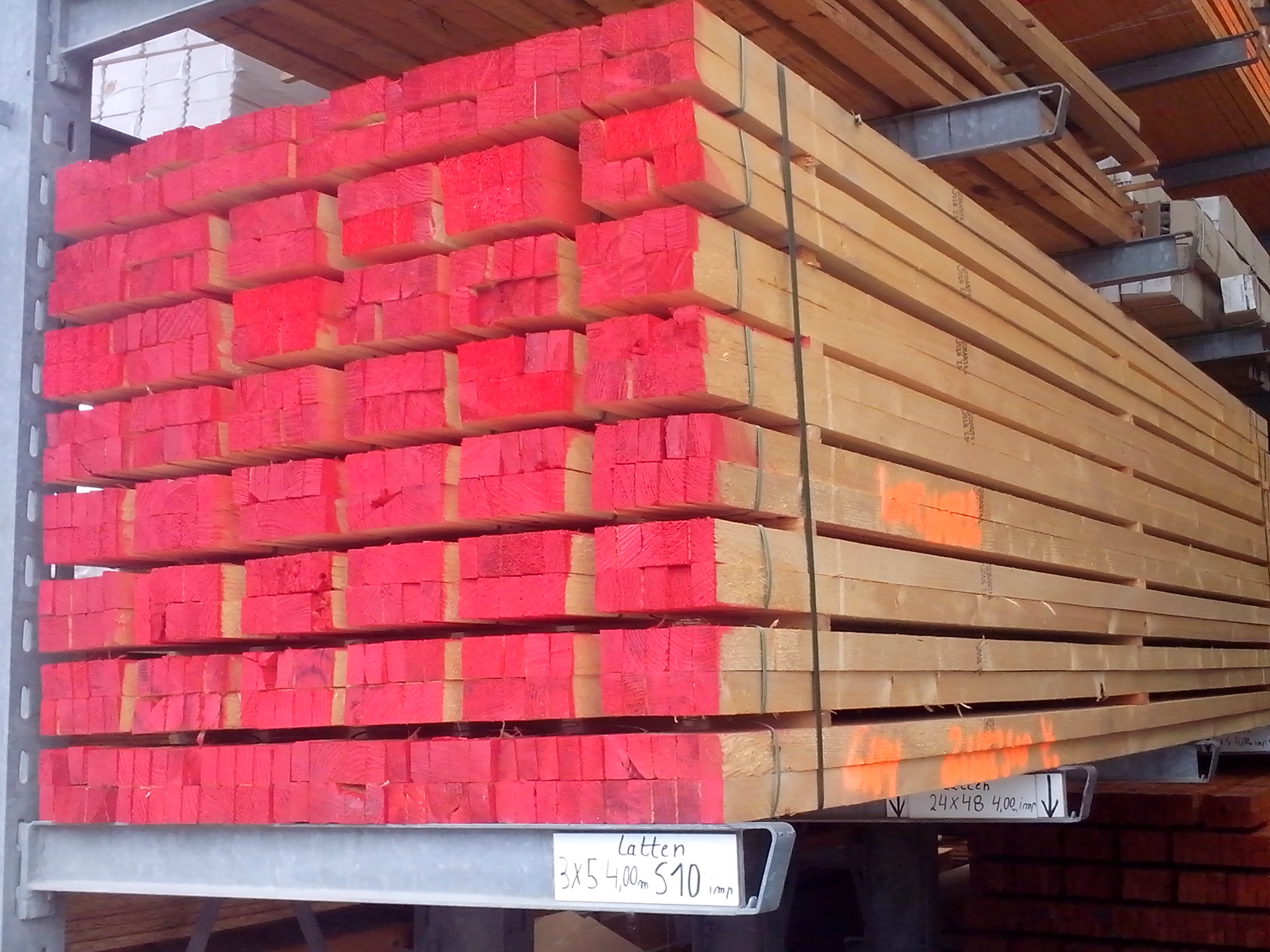 Latten und Rahmenhölzer